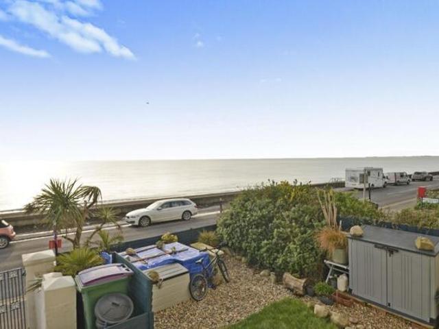 1 Bedroom Apartment Folkestone Kent 99380924