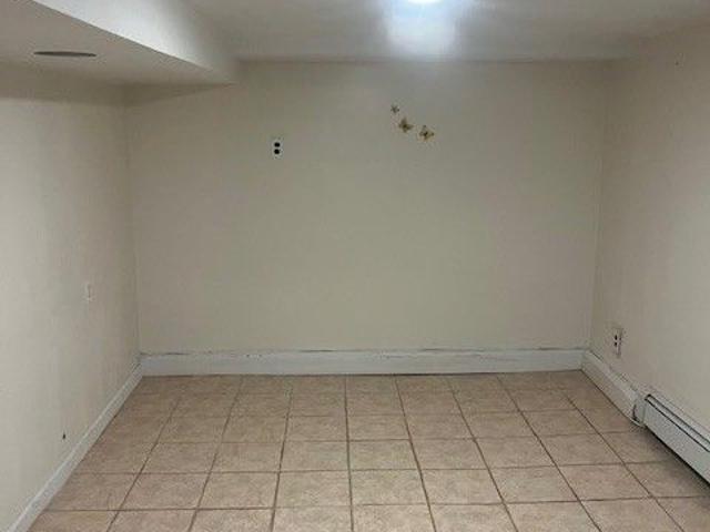 1 Bedroom Apartment for Rent at Mt Vernon St & Linwood St #b, Saugus, MA 01906 Cliftondale