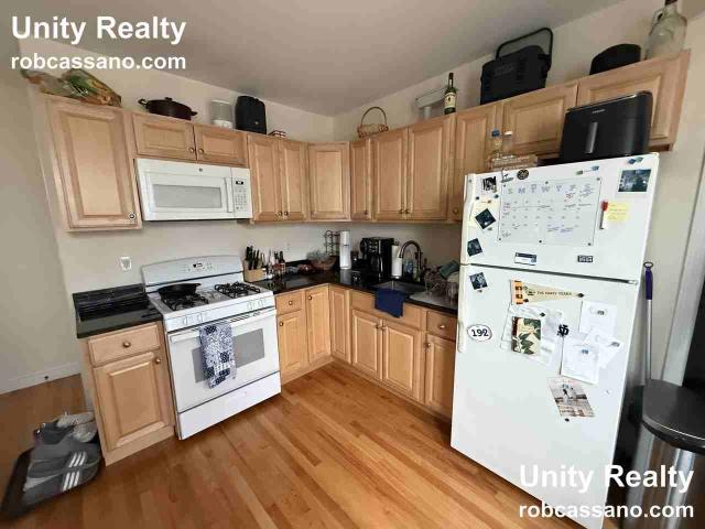 1 Bedroom Apartment for Rent at Middlesex Ave #3, Medford, MA 02155 Wellington