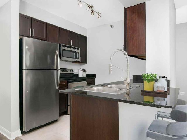 1 Bedroom Apartment for Rent at N Wells St #1, Chicago, IL 60606 Loop
