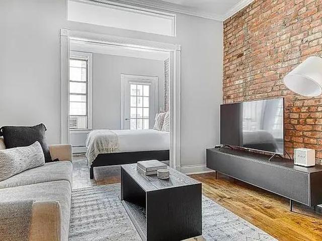 1 Bedroom Apartment for Rent at Avenue B #4C, New York, NY 10009 East Village