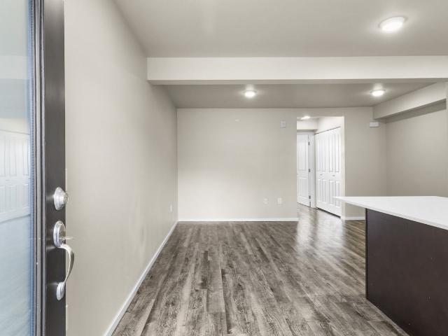1 Bedroom Apartment for Rent at Allenmore Brownstones 2355 State Street 101, Tacoma, WA 98405 Central