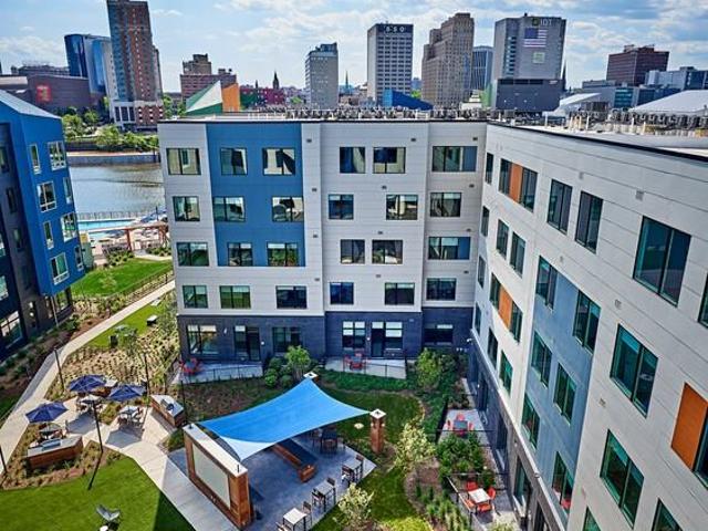 1 Bedroom Apartment for Rent at Bergen Street #412, Harrison, NJ 07029