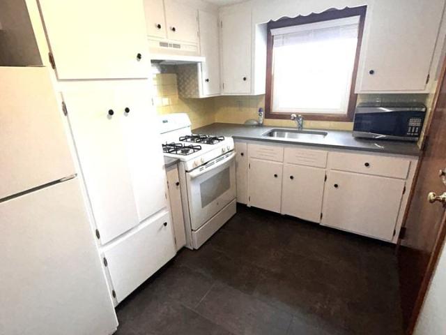 1 Bedroom Apartment for Rent at Curlew Rd #D, Quincy, MA 02169 Adams Shore