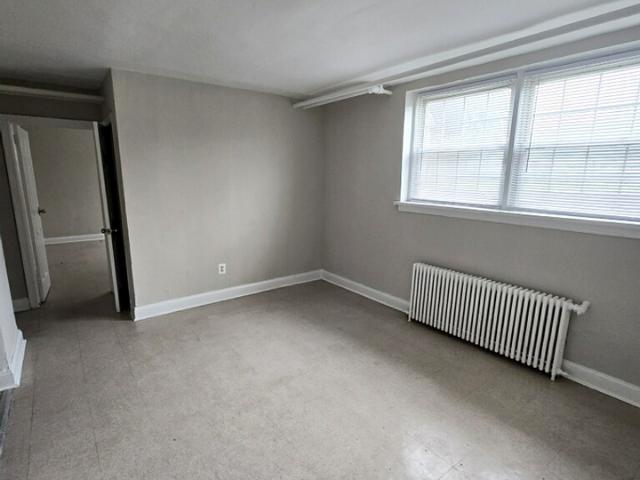1 Bedroom Apartment for Rent at E Capitol St Ne, Washington, DC 20019 Benning