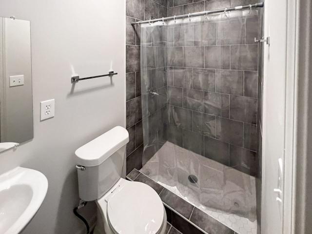 1 Bedroom Apartment for Rent at East Ave Nw, Atlanta, GA 30318 Grove Park
