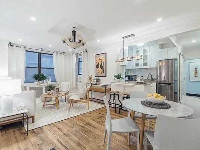1 Bedroom Apartment for Rent at W 56th St #1102, New York, NY 10019 Theater District