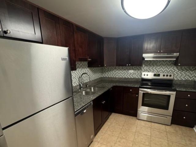 1 Bedroom Apartment for Rent at W Colfax St & N Quentin Rd, Palatine, IL 60067