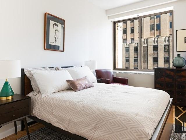 1 Bedroom Apartment for Rent at Wall St #2102, New York, NY 10005 Financial District