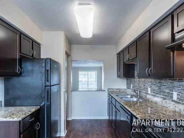 1 Bedroom Apartment for Rent at Westview Dr #3228, Houston, TX 77055 Spring Branch East