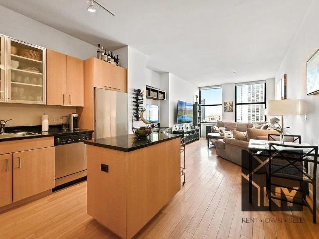 1 Bedroom Apartment for Rent at West St #10A, New York, NY 10006 Battery Park City