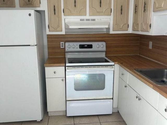 1 Bedroom Apartment for Rent at 14002 Ne 2nd Ct, North Miami, FL 33161