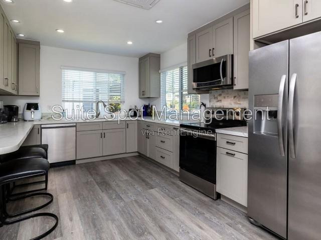 1 Bedroom Apartment for Rent at 1409 Jefferson Ave #A4, Redwood City, CA 94062 Roosevelt