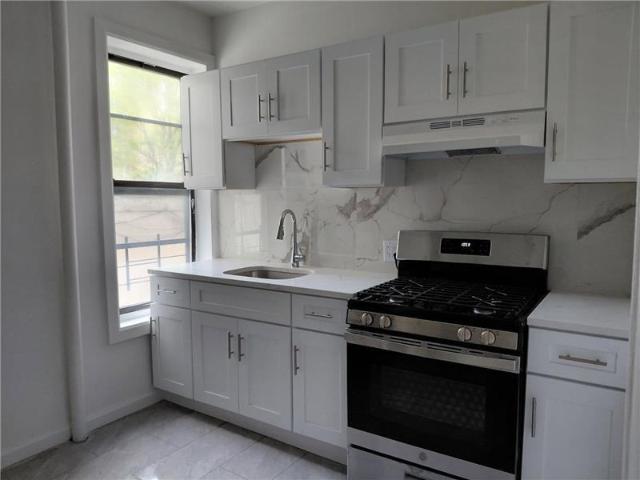1 Bedroom Apartment for Rent at 1409 W 4th St #6, New York, NY 11204 Bensonhurst