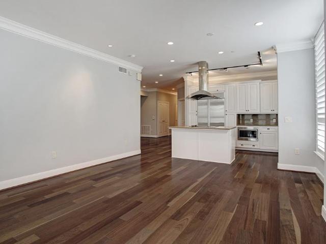 1 Bedroom Apartment for Rent at 1419 Montrose Boulevard #12.365, Houston, TX 77019 Neartown Montrose