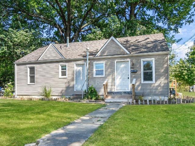 1 Bedroom Apartment for Rent at 1443 S 32nd St #2, Louisville, KY 40211 Park Duvalle