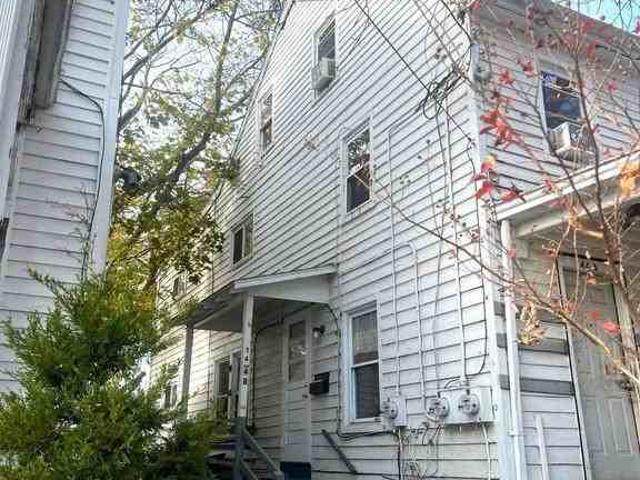 1 Bedroom Apartment for Rent at 144 Walnut St #A, Bridgeton, NJ 08302