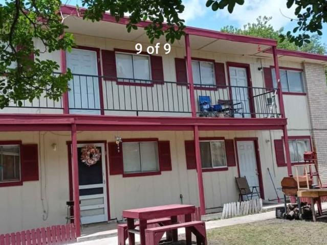 1 Bedroom Apartment for Rent at 1455 Hillcrest Dr #7, San Antonio, TX 78228 Woodlawn Hills
