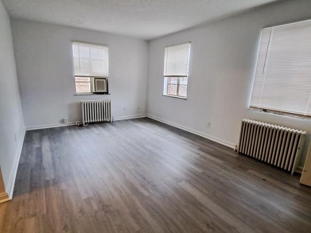 1 Bedroom Apartment for Rent at 145 Glenridge Pl #D, Cincinnati, OH 45217 Avondale