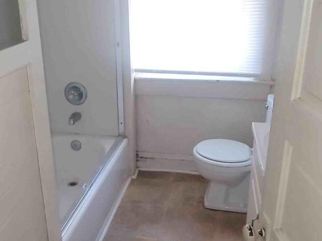 1 Bedroom Apartment for Rent at 1507 Halstead AvenueUNIT #102, Norfolk, VA 23502