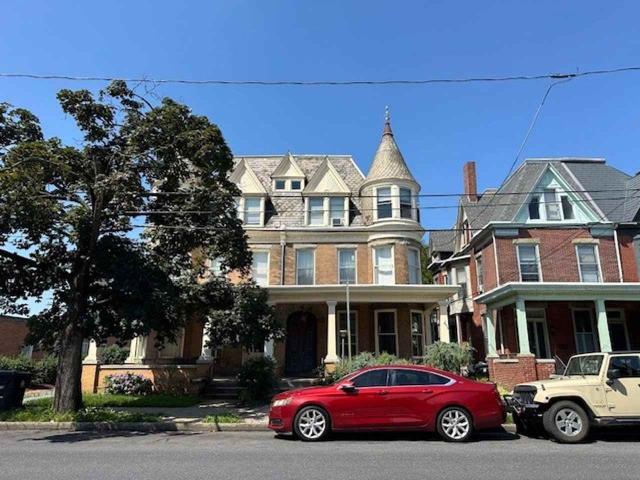 1 Bedroom Apartment for Rent at 1518 N 2nd St #1, Harrisburg, PA 17102