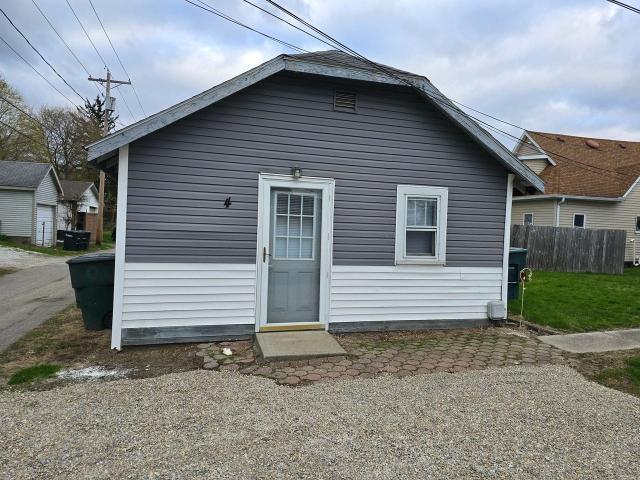 1 Bedroom Apartment for Rent at 1519B E Washington St, Muncie, IN 47305