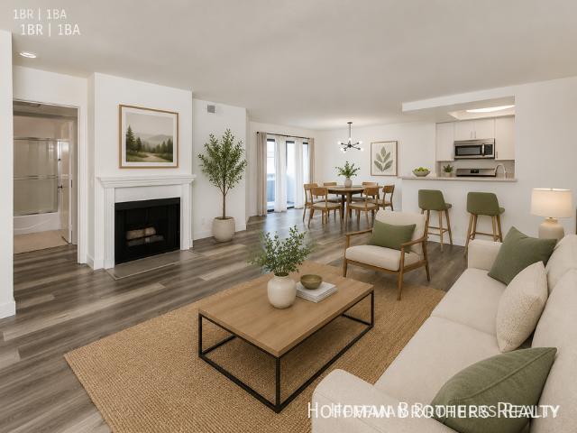 1 Bedroom Apartment for Rent at 1533 N Martel Ave #205, Los Angeles, CA 90046 Hollywood Hills West