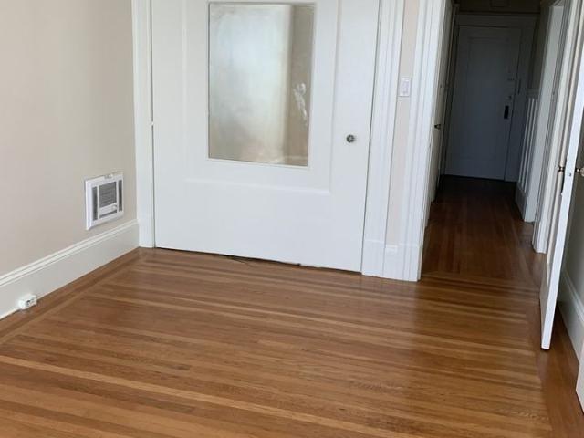 1 Bedroom Apartment for Rent at 1556 Clay St #5, San Francisco, CA 94109 Nob Hill