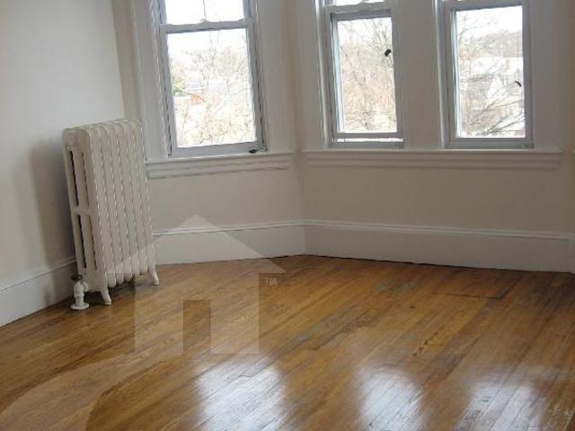 1 Bedroom Apartment for Rent at 156 Summer St Apt 158 #412, Somerville, MA 02143 Spring Hill