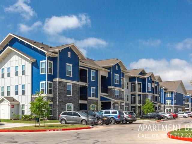 1 Bedroom Apartment for Rent at 15934 Old Richmond Rd #3882, Sugar Land, TX 77498