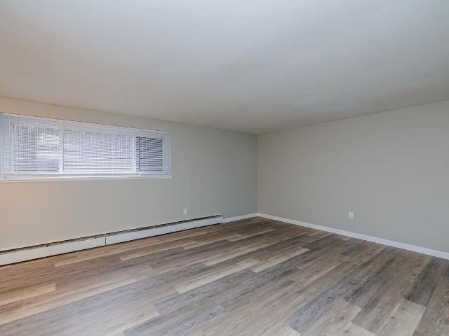 1 Bedroom Apartment for Rent at 163 E Bridge St #306, Berea, OH 44017 Berea