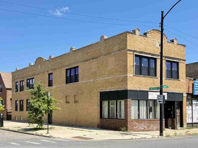 1 Bedroom Apartment for Rent at 1605 N Mcvicker Ave #1, Chicago, IL 60639 Austin