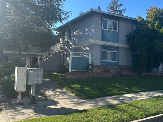 1 Bedroom Apartment for Rent at 160 Towne Ter #2, Los Gatos, CA 95032