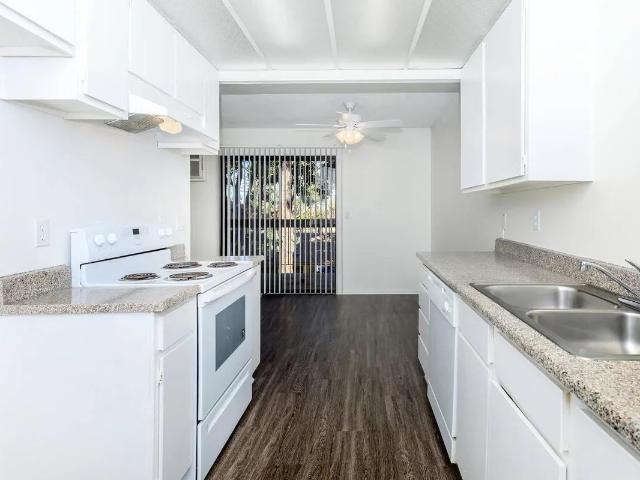 1 Bedroom Apartment for Rent at 1640 W Ball Rd, Anaheim, CA 92802