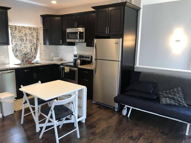 1 Bedroom Apartment for Rent at 1652 Gaylord St, Denver, CO 80206 City Park West