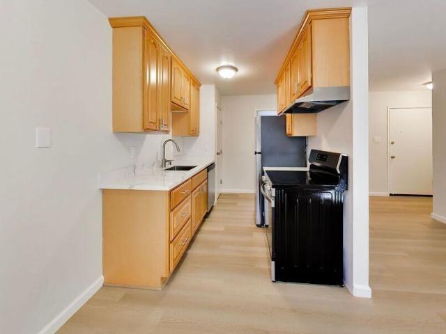 1 Bedroom Apartment for Rent at 16878 Meekland Ave #04, Ashland, CA 94580 Ashland