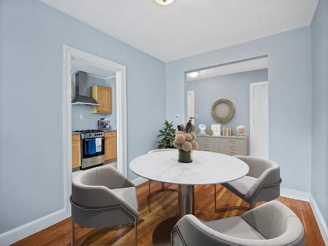 1 Bedroom Apartment for Rent at 1716 Cambridge St #1, Cambridge, MA 02138 Mid Cambridge