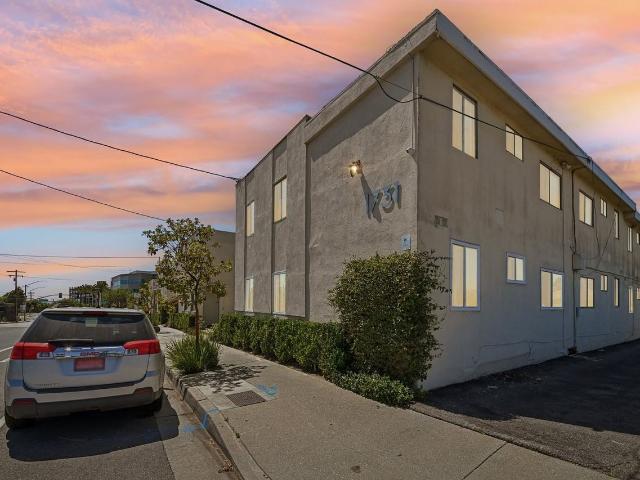 1 Bedroom Apartment for Rent at 1731 W 120th St #08, West Athens, CA 90047 West Athens