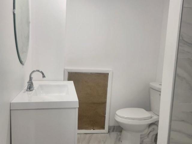 1 Bedroom Apartment for Rent at 1742 Cleveland Ave #2, Whiting, IN 46394