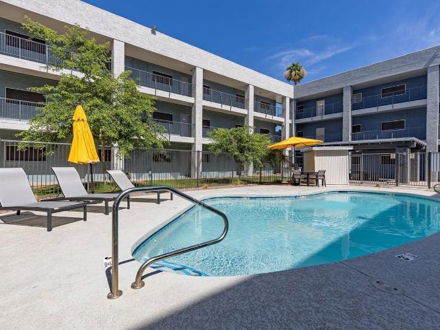 1 Bedroom Apartment for Rent at 1818 N 40th St #215, Phoenix, AZ 85008 Papago Vista