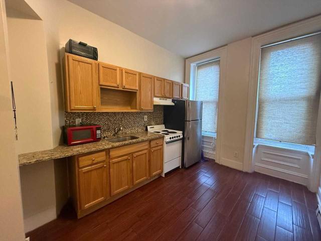 1 Bedroom Apartment for Rent at 1819 W Oxford St, Philadelphia, PA 19121 North Philadelphia West