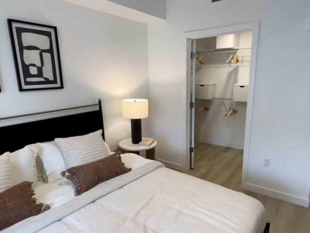 1 Bedroom Apartment for Rent at 181 Ne 164th St #402, Golden Glades, FL 33162 Biscayne Gardens