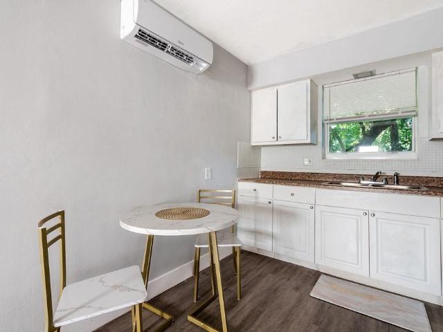 1 Bedroom Apartment for Rent at 1826 Sherman St #1, Hollywood, FL 33020 Royal Poinciana