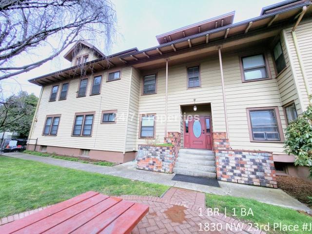 1 Bedroom Apartment for Rent at 1830 Nw 23rd Pl #F, Portland, OR 97210 Northwest District