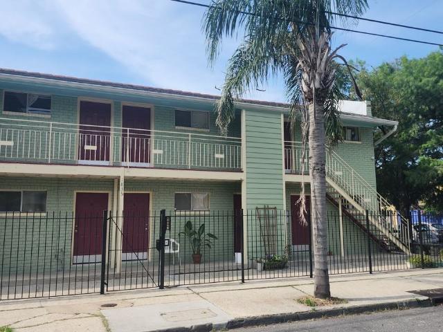 1 Bedroom Apartment for Rent at 1835 Burgundy St, New Orleans, LA 70116 Marigny
