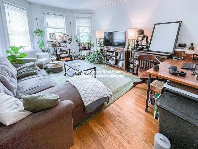 1 Bedroom Apartment for Rent at 1840 Commonwealth Ave #17, Boston, MA 02135 Commonwealth