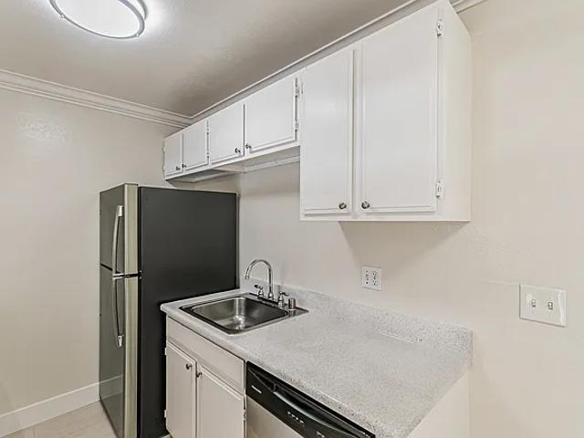 1 Bedroom Apartment for Rent at 1850 Pruneridge Ave, Santa Clara, CA 95050