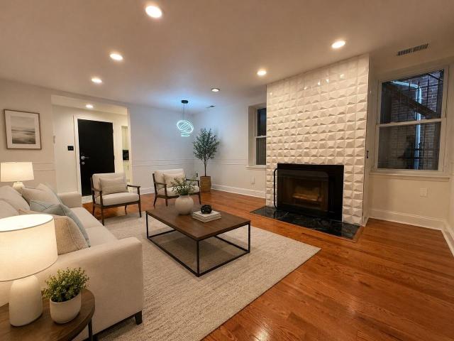 1 Bedroom Apartment for Rent at 1903 Spruce St #1A, Philadelphia, PA 19103 Rittenhouse Square