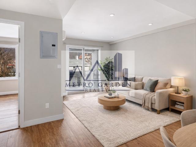1 Bedroom Apartment for Rent at 190 11 Hillside Avenue #304, New York, NY 11423 Holliswood