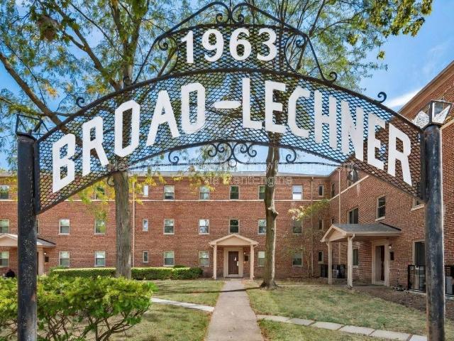 1 Bedroom Apartment for Rent at 1963 W Broad St #8, Columbus, OH 43223 Central Hilltop